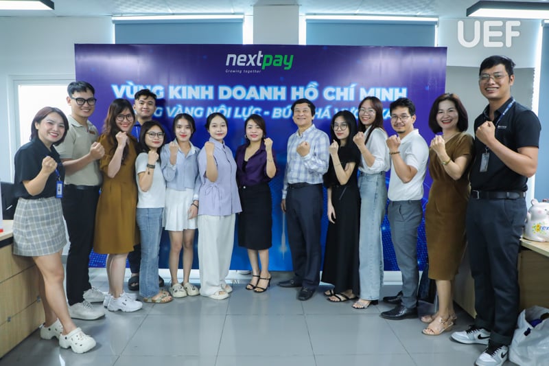 Đại diện UEF đến thăm sinh viên thực tập tại NextPay, nhiều phương án hợp tác mới được thống nhất